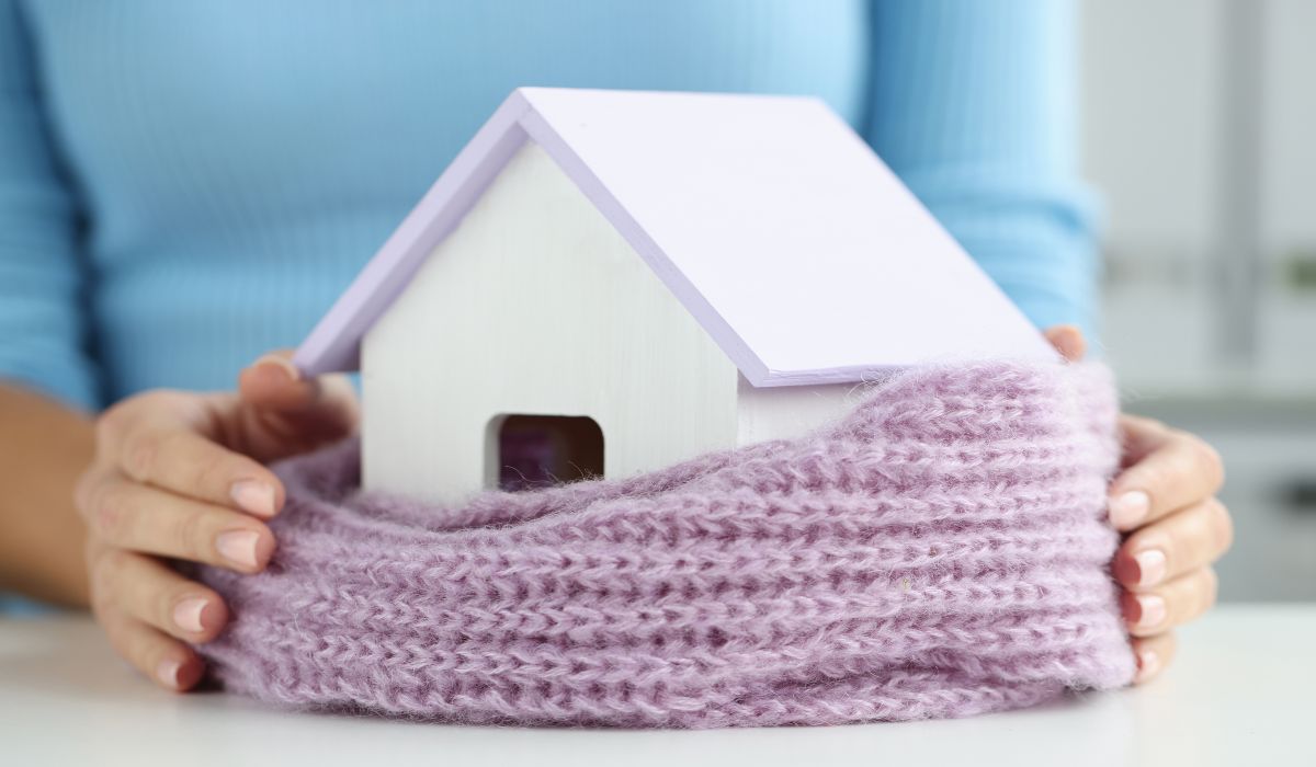 How to Make the House Warmer - Keep Heat in House