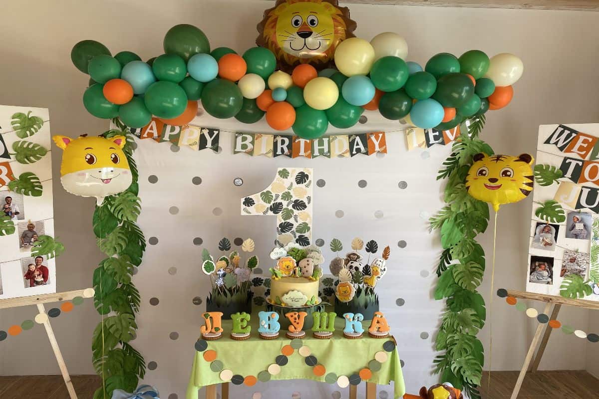Jungle Theme Birthday Decoration Ideas
